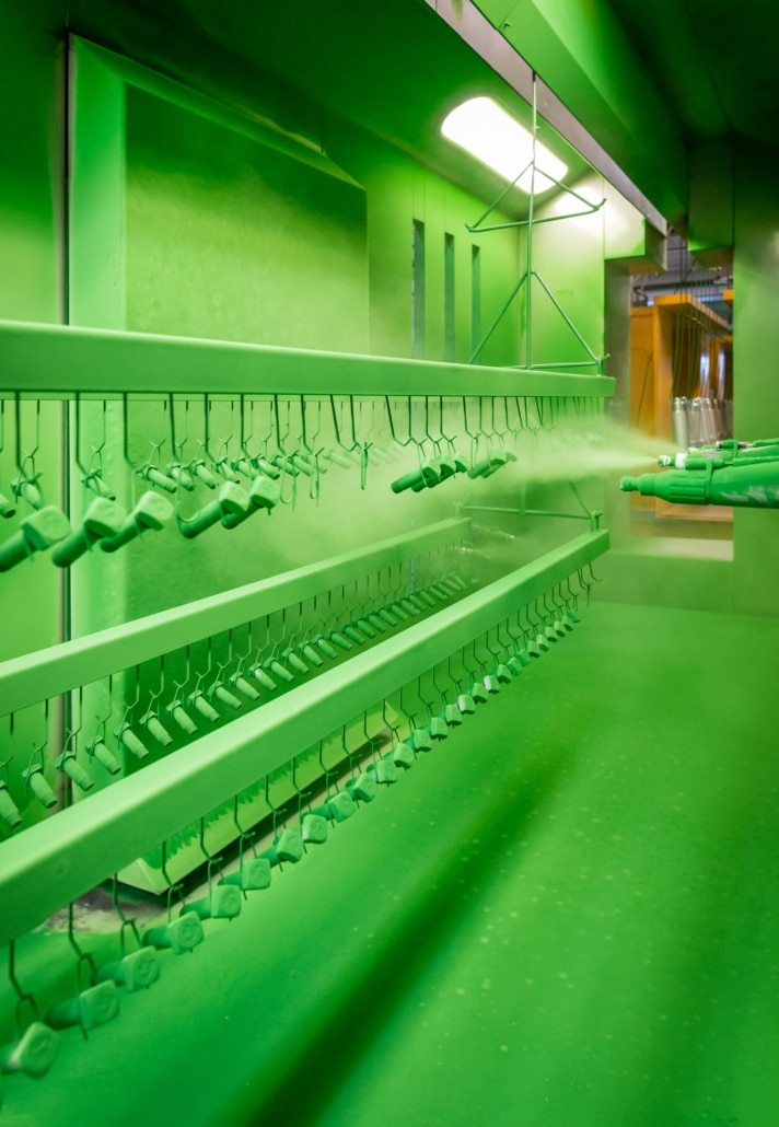 Powder Coating of small parts - Metagro